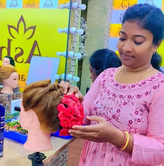 Swetha Kumar Beauty Service/About Me